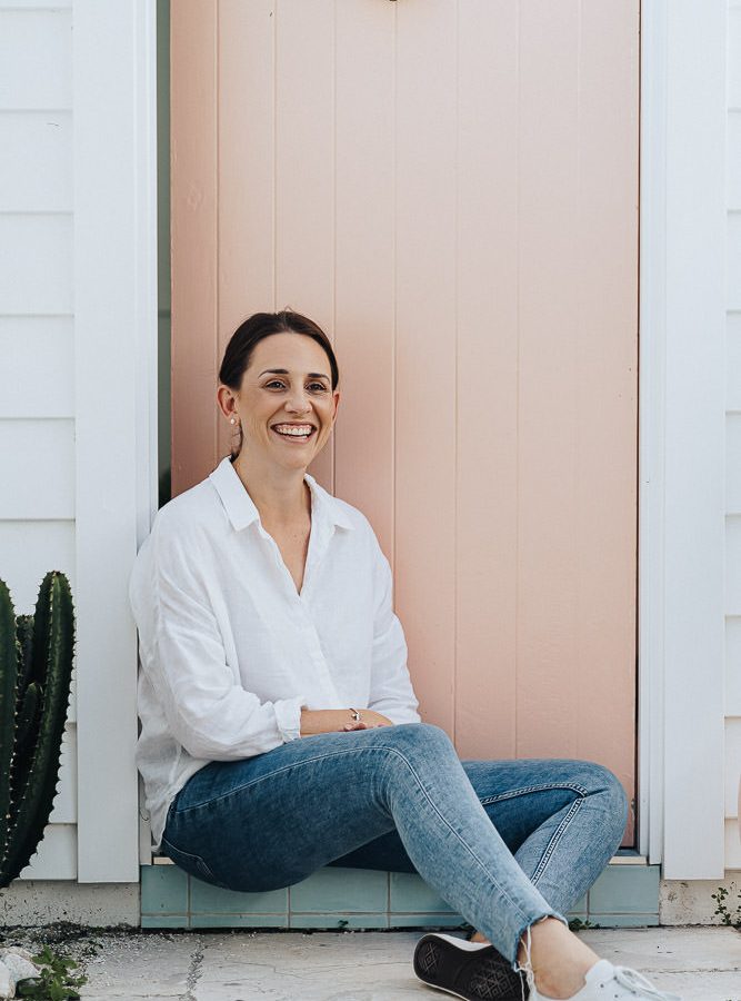 Contact - Frank and Freda